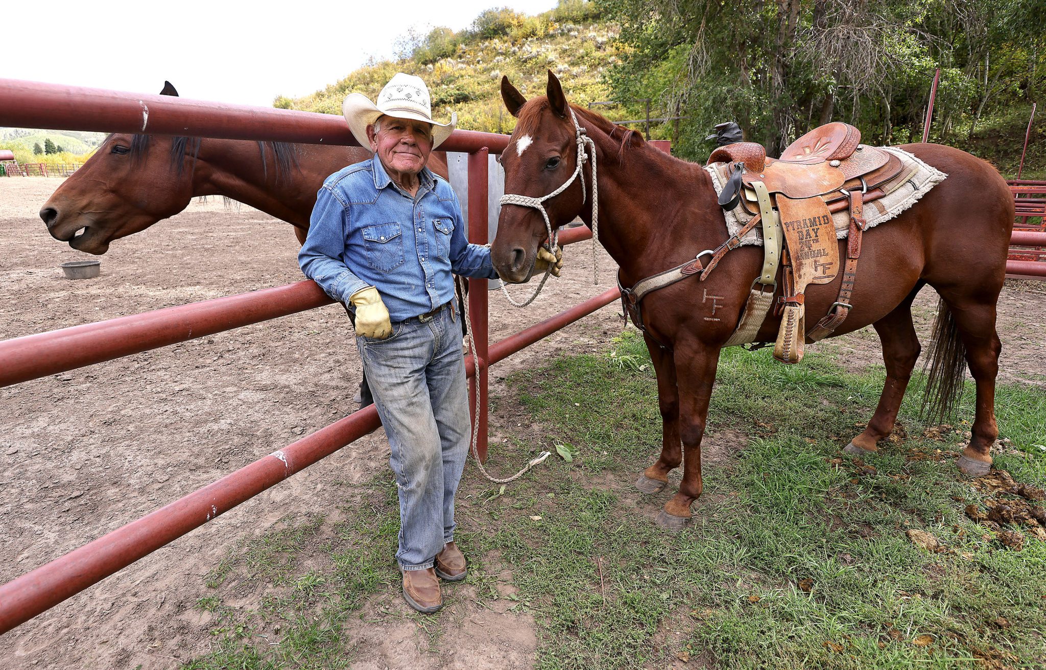 Rodeo legend J.C. Trujillo rides into National Cowboy Hall of Fame ...