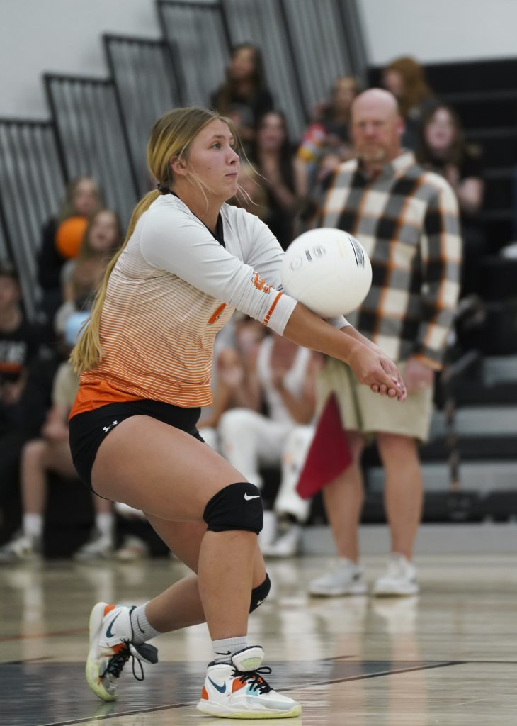 Photos: Hayden volleyball takes on De Beque | SteamboatToday.com