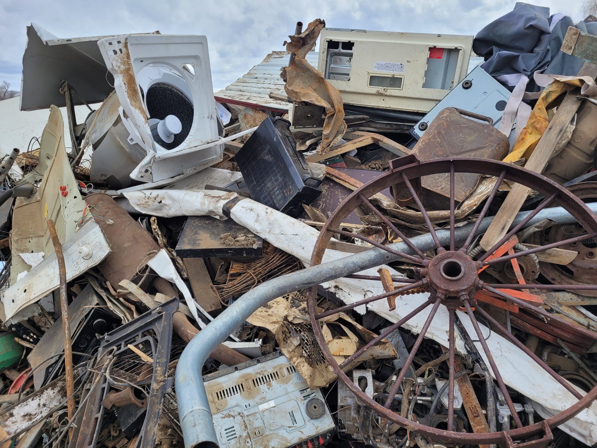 Scrap metal recycling business reopens for public drop off ...