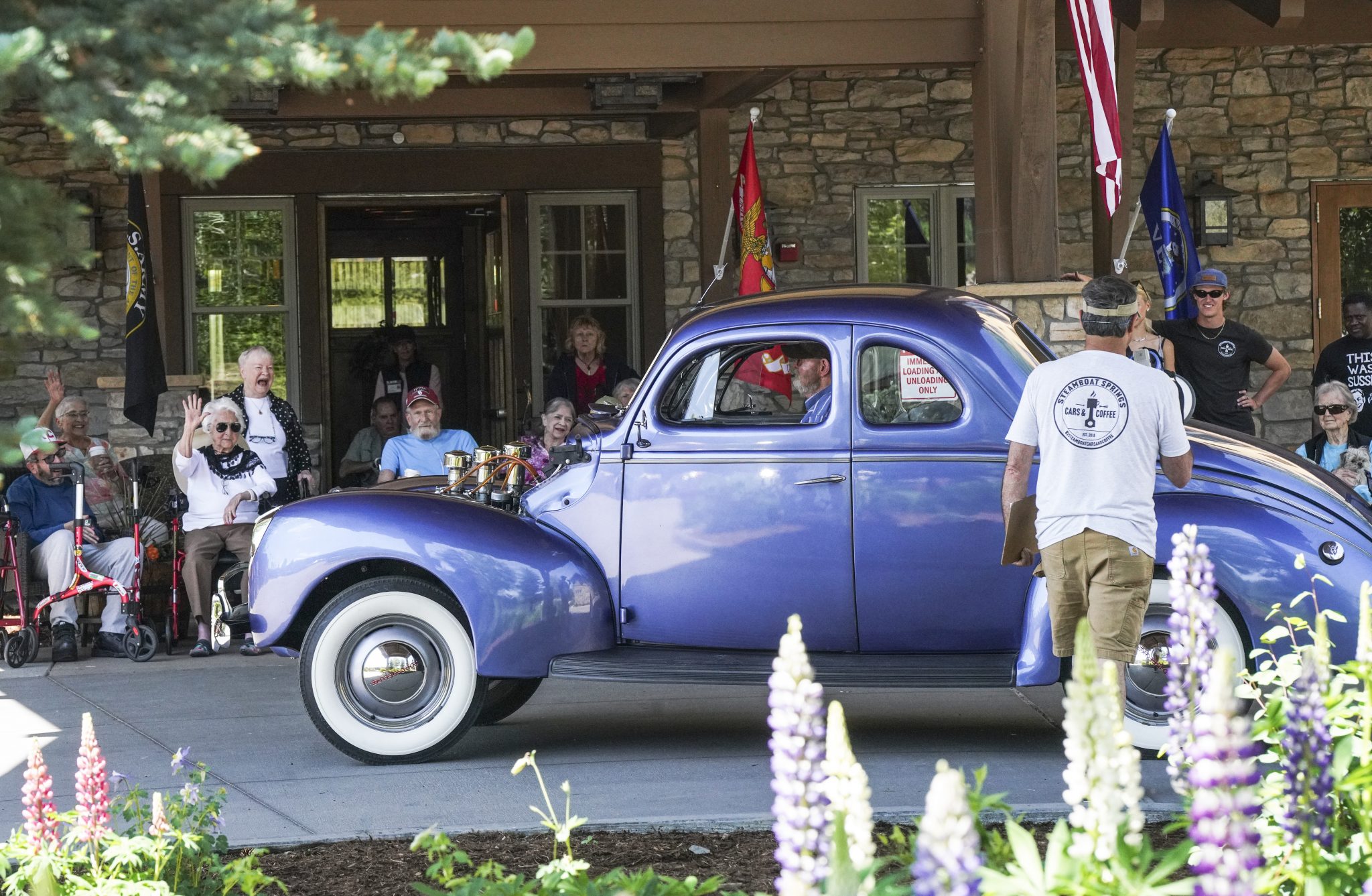 Steamboat Cars and Coffee puts on drive-by show for seniors at Casey’s ...