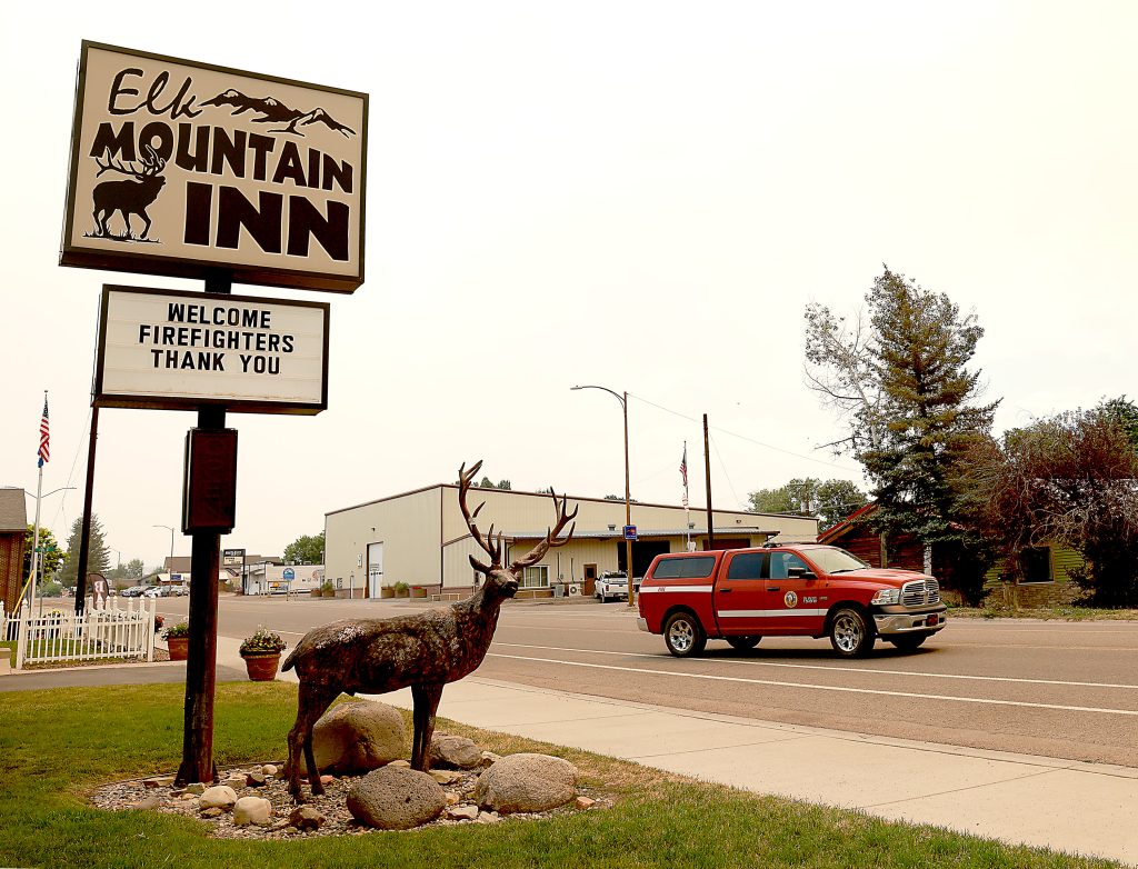 Some Meeker residents seek shelter in nearby communities as Lee, Elk ...