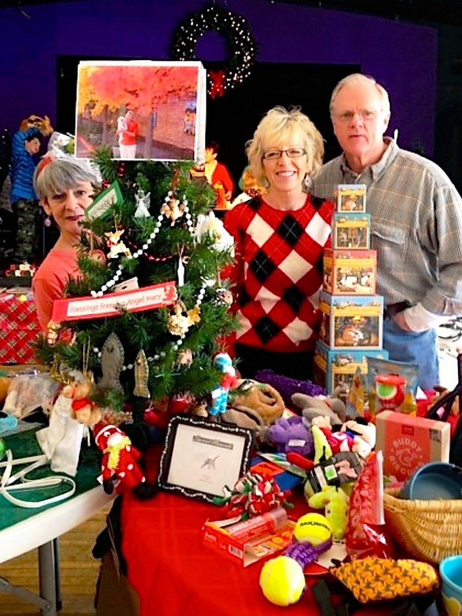 Secret Santa Shop helps county kids understand the joy of giving ...