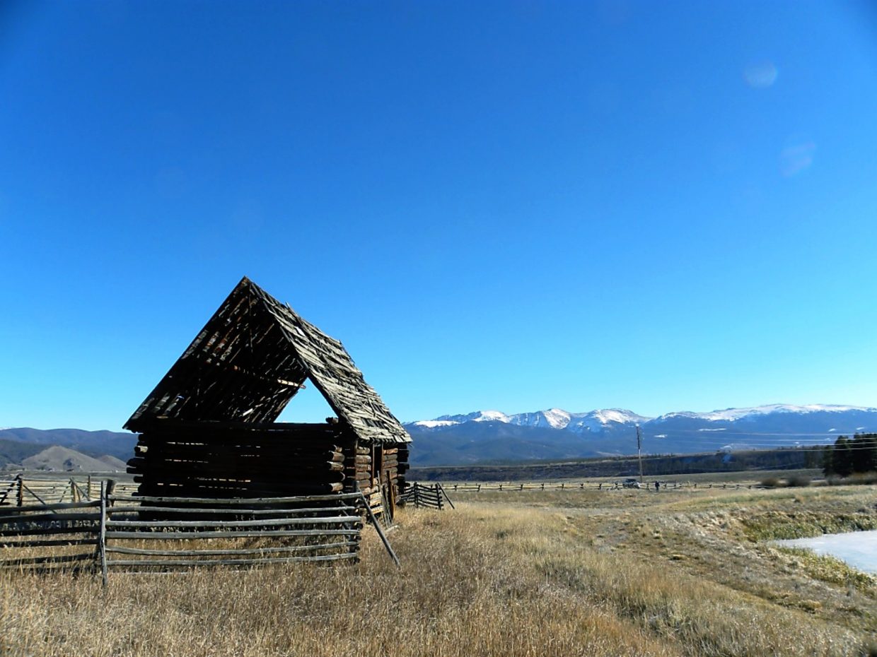 Volunteers to rehabilitate historic 4 Bar 4 Ranch | SkyHiNews.com
