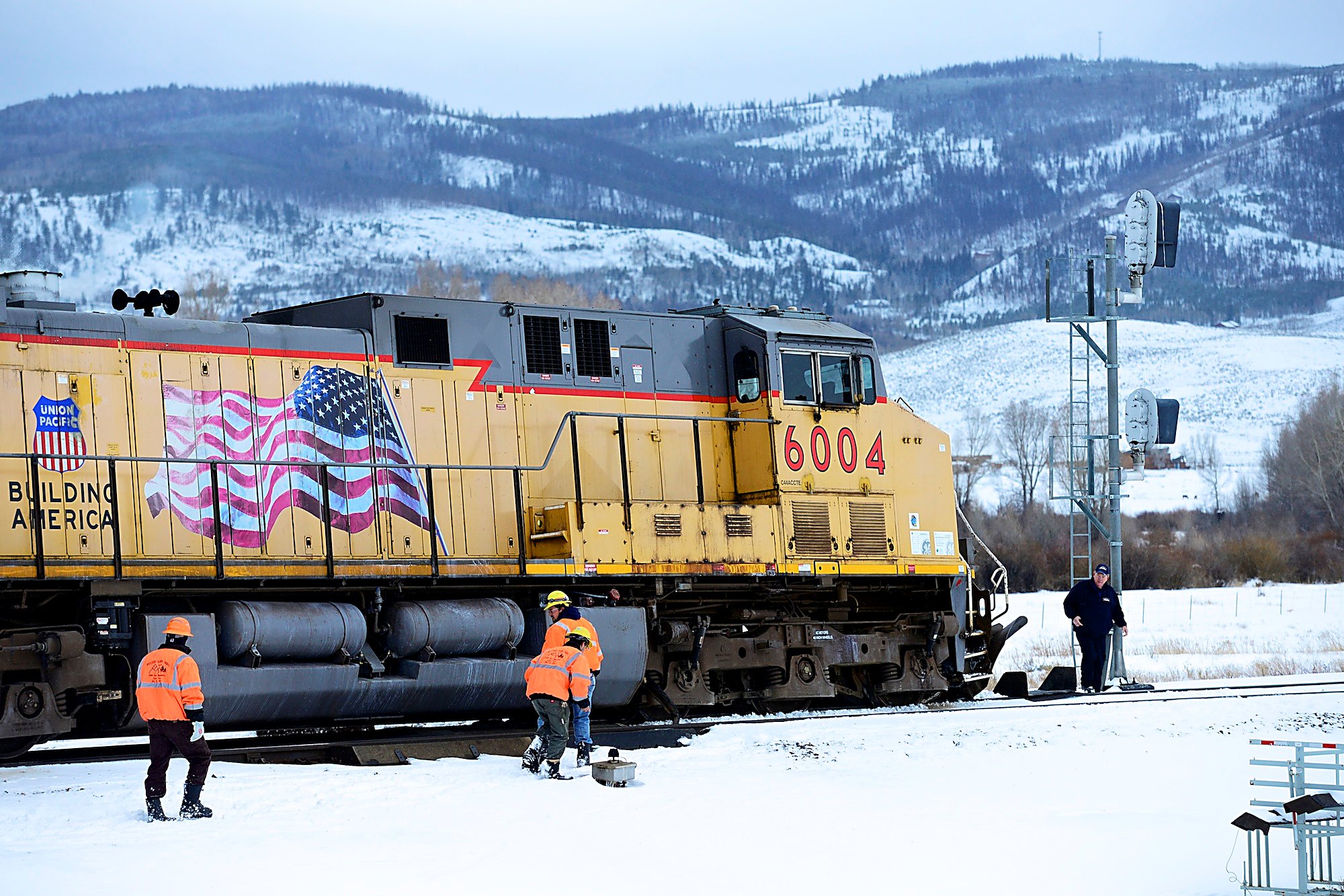 Grand County residents speak out against Uinta Basin Railway ...