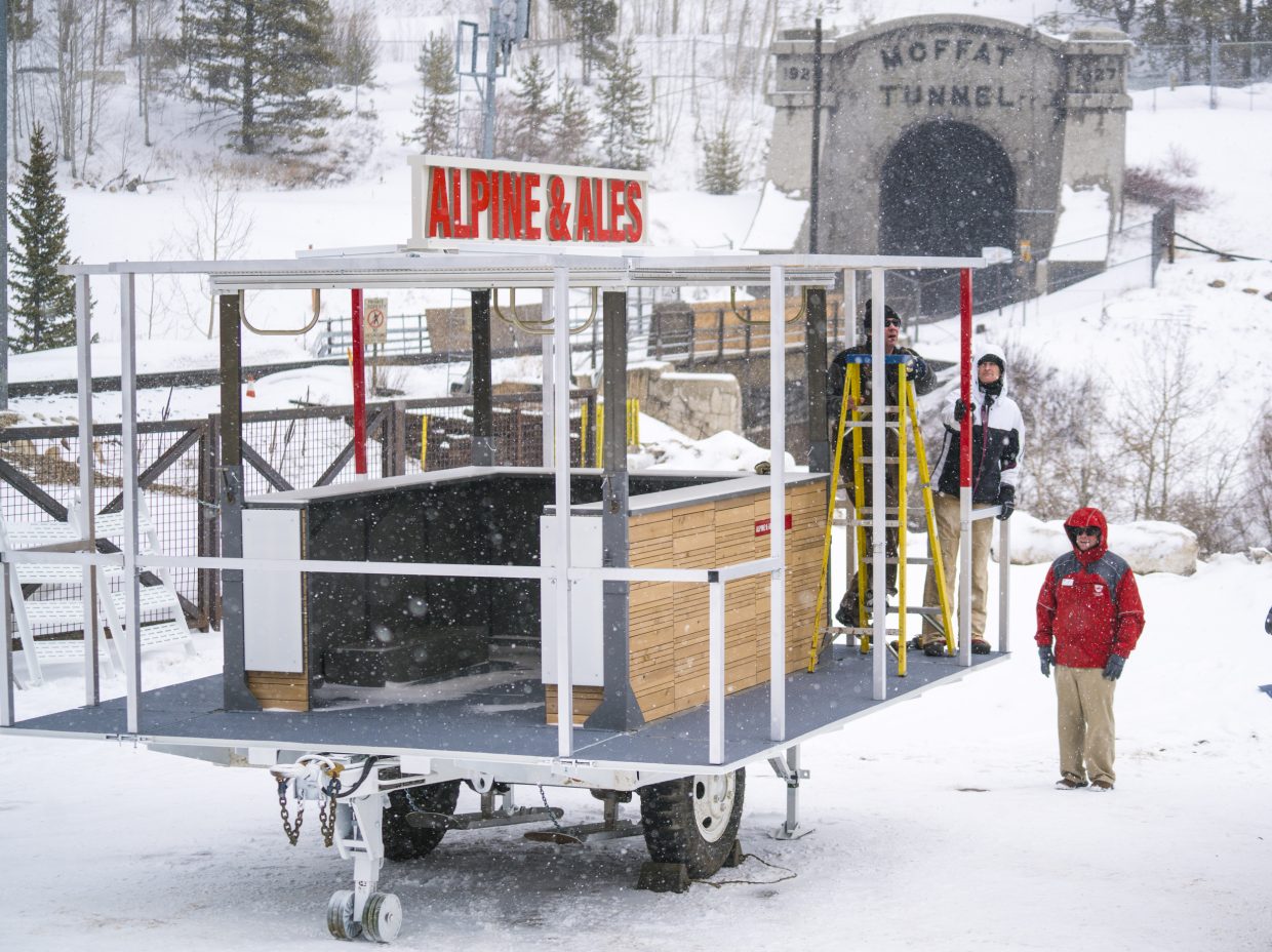 On-mountain pop-up bar to open at Winter Park Resort this weekend ...