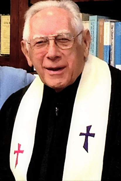 Dr. Robert A. Bielenberg, 1928-2018 | SkyHiNews.com