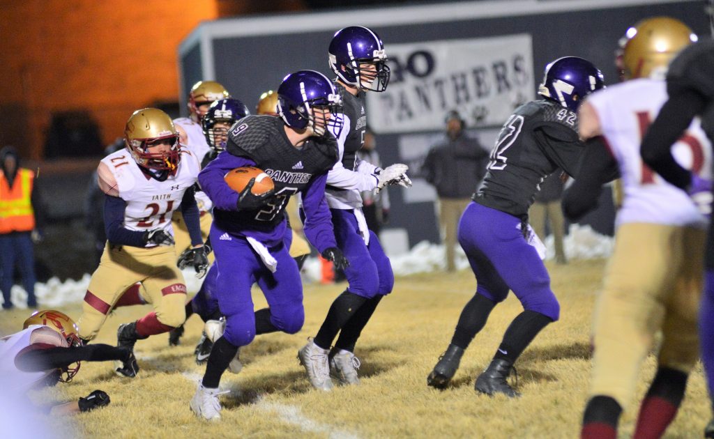 Photos: Middle Park vs. Faith Christian football | SkyHiNews.com