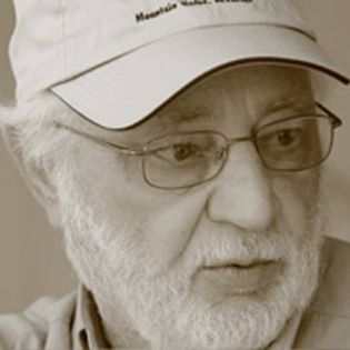 Obituary: Lowell Davis | SkyHiNews.com