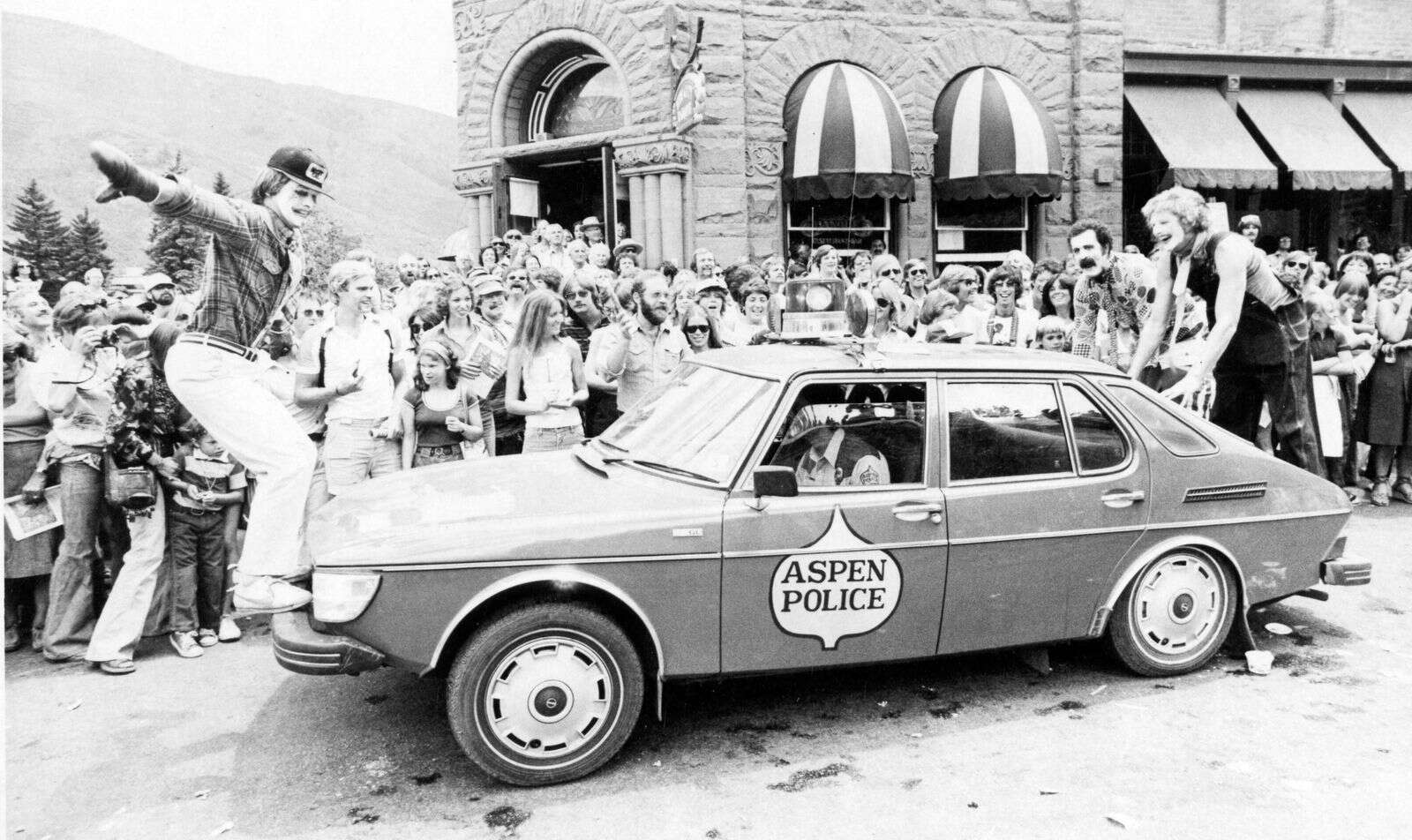 New school Saabs: Aspen PD wants $300k to try out Tesla cop cars ...