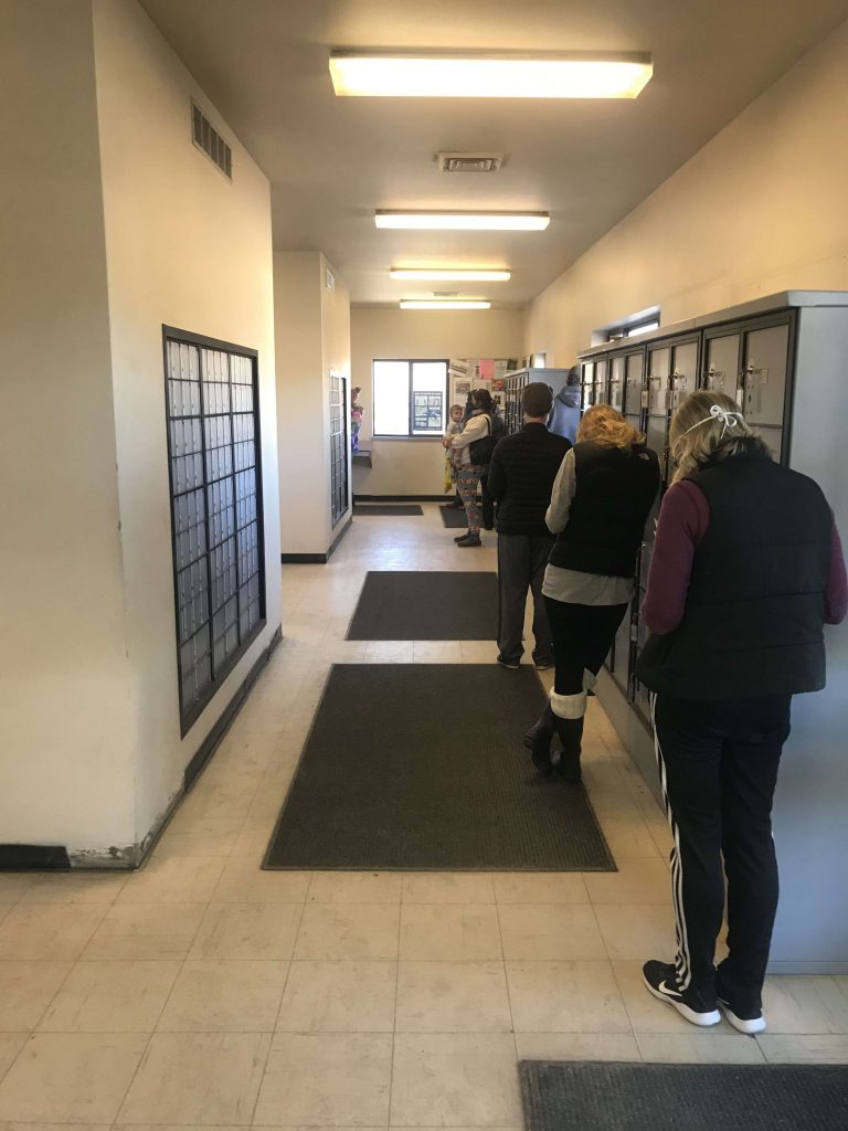 Long lines at Granby Post Office tests patrons’ patience | SkyHiNews.com