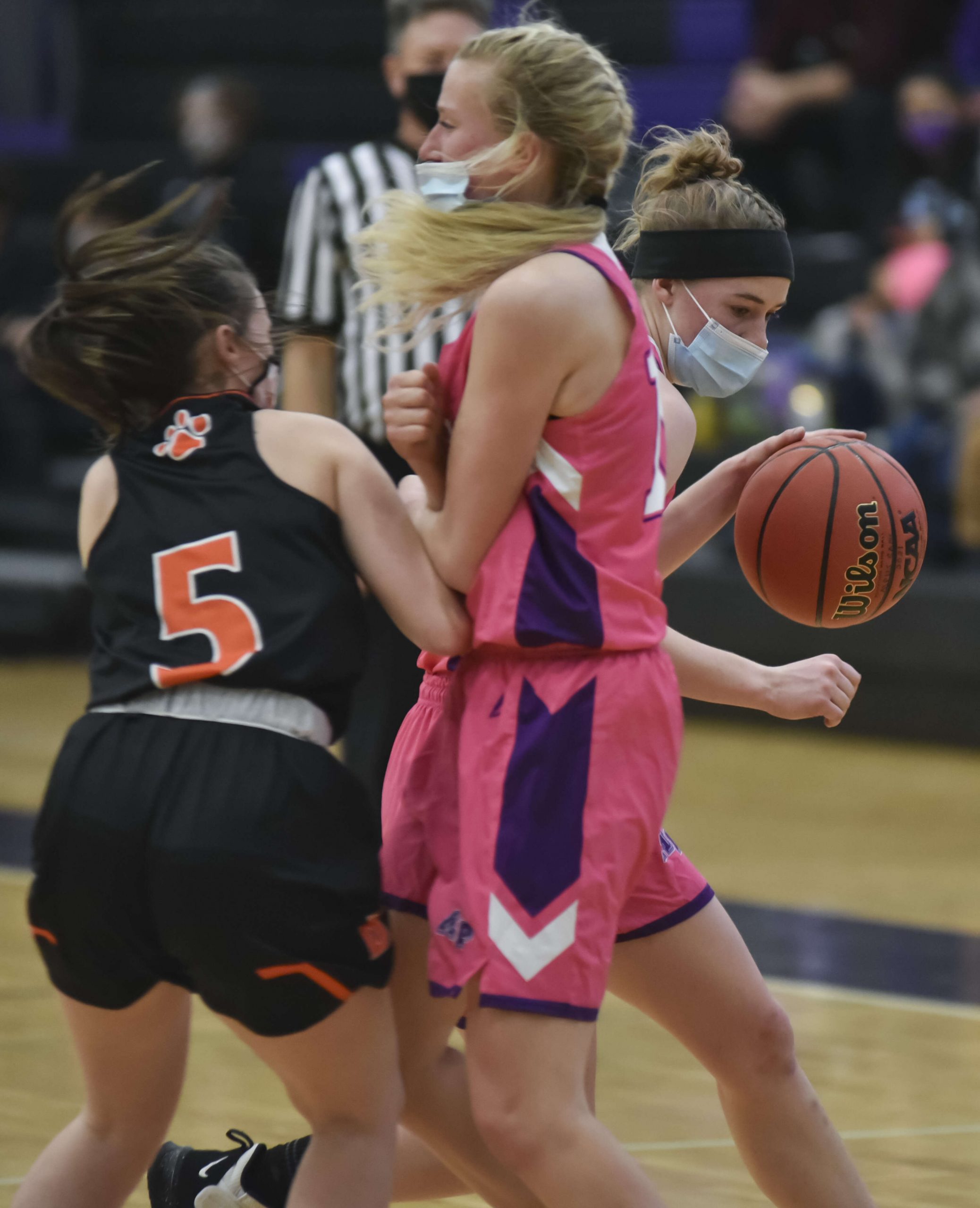 Panthers win 4th straight game | SkyHiNews.com