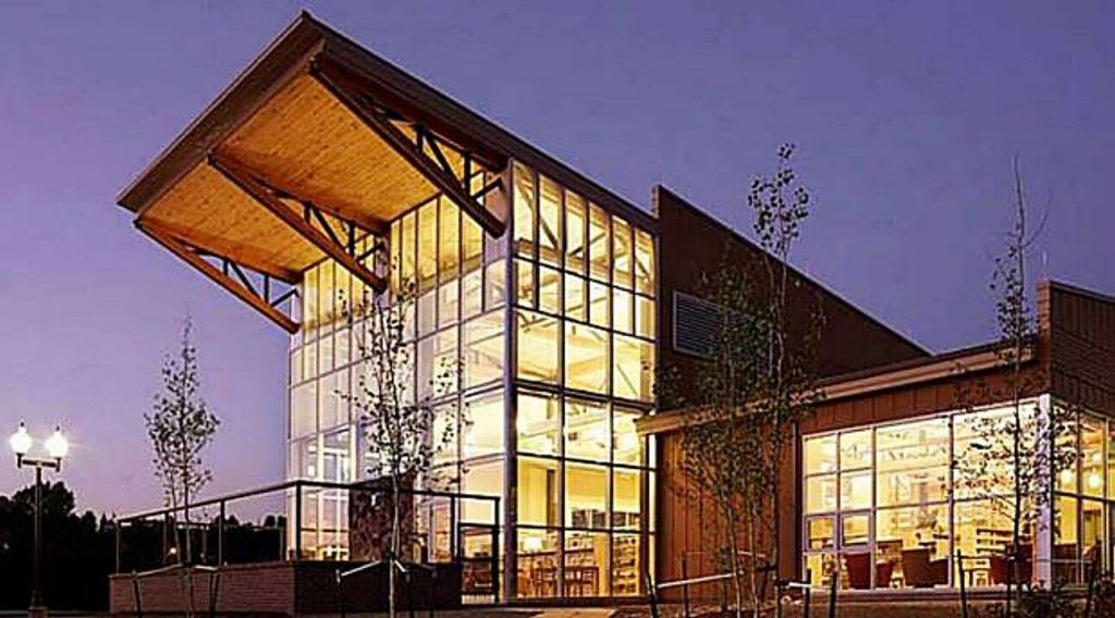 Library Corner: Love your libraries | SkyHiNews.com