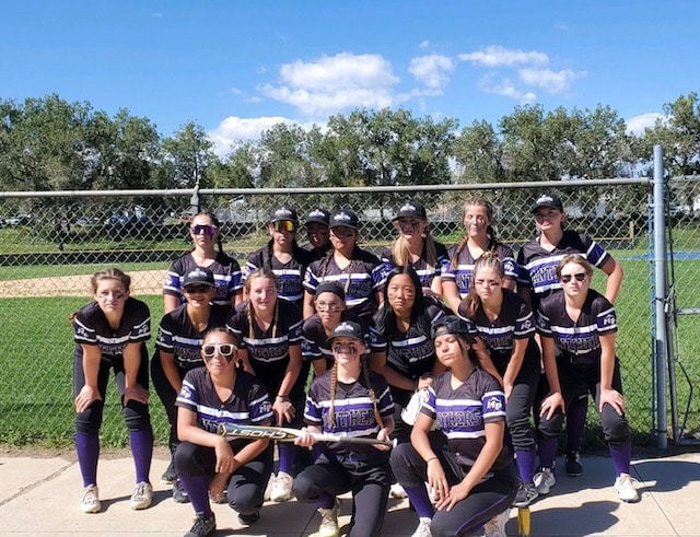 Middle Park girls soar into softball, volleyball seasons | SkyHiNews.com