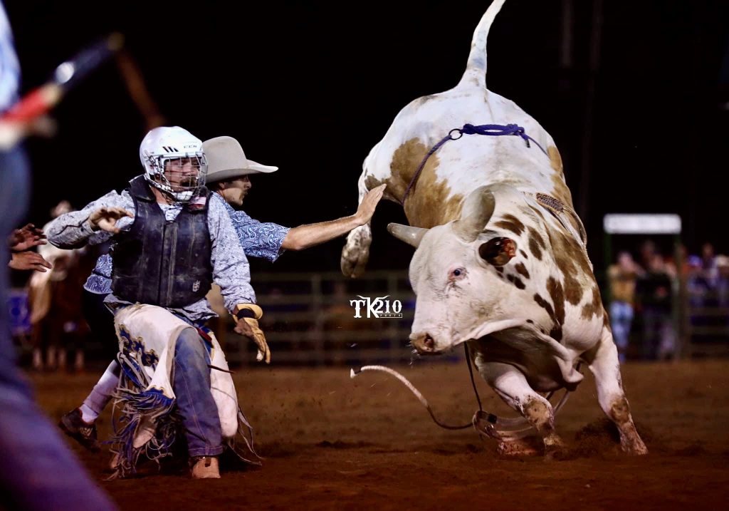 Roping and riding at the High Country Stampede Rodeo | SkyHiNews.com