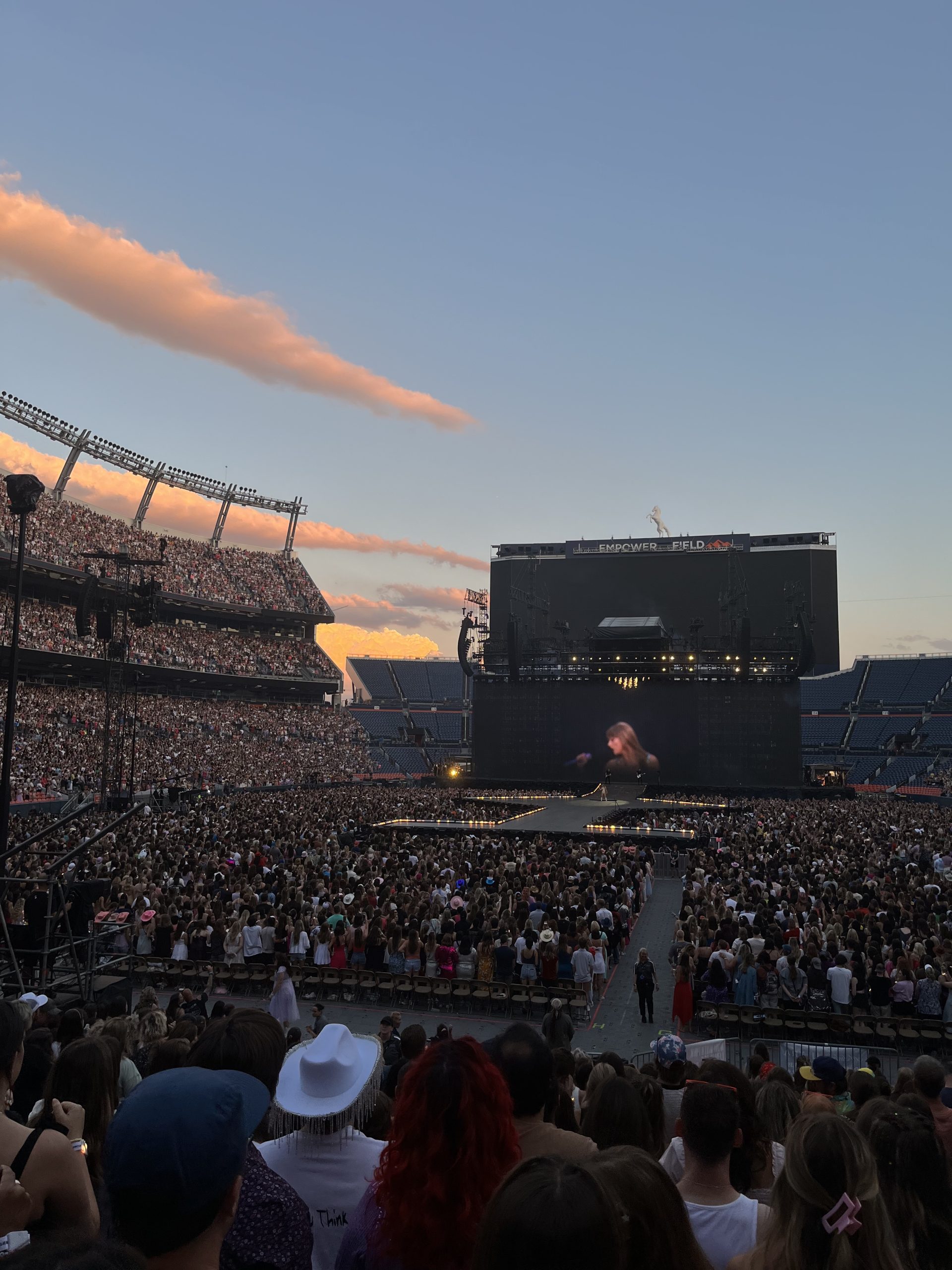 Taylor Swift sells out back-to-back nights at Mile High in Denver ...