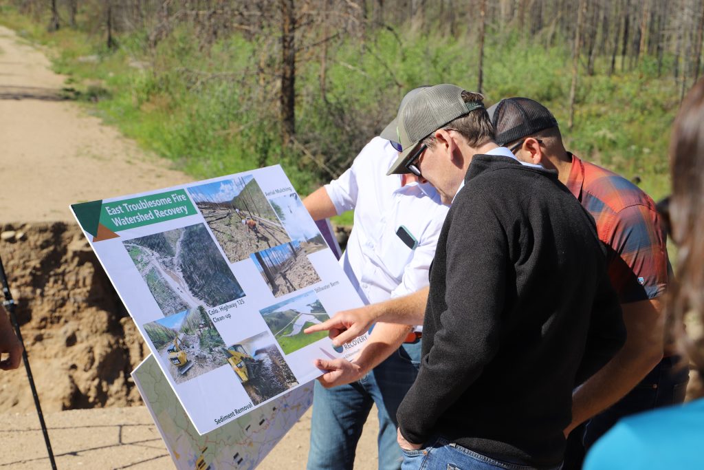 Sen. Bennet tours East Troublesome recovery efforts | SkyHiNews.com