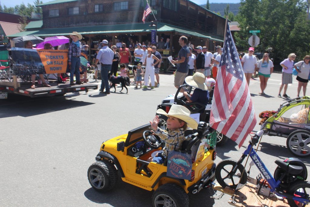 Readers photos: The 76th annual Buffalo Days Festival | SkyHiNews.com