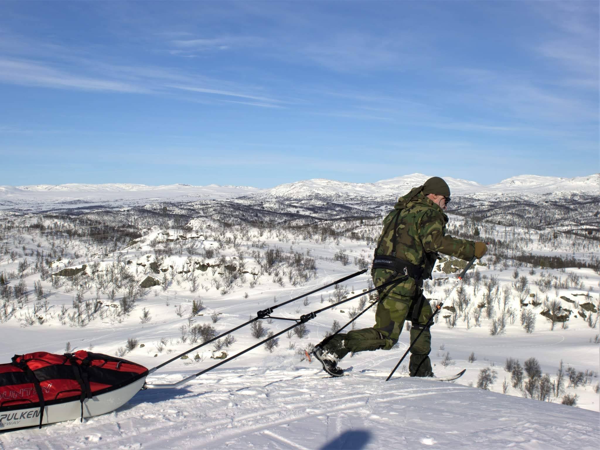 A ski expedition honors one of WWII’s greatest commando missions ...