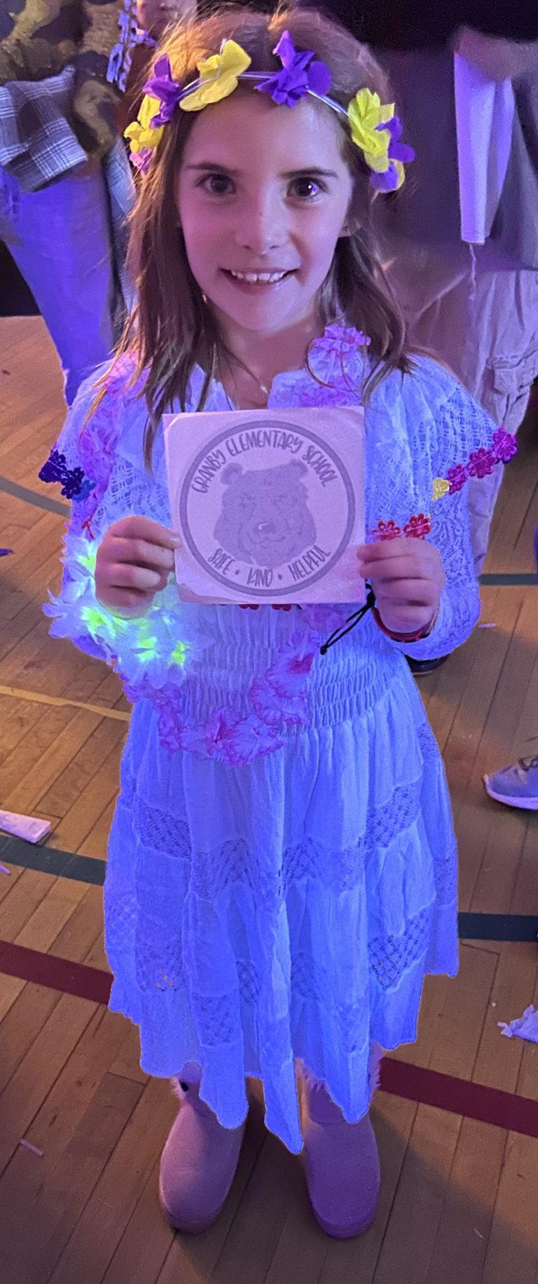 Granby Elementary School holds its first school dance in 20 years ...