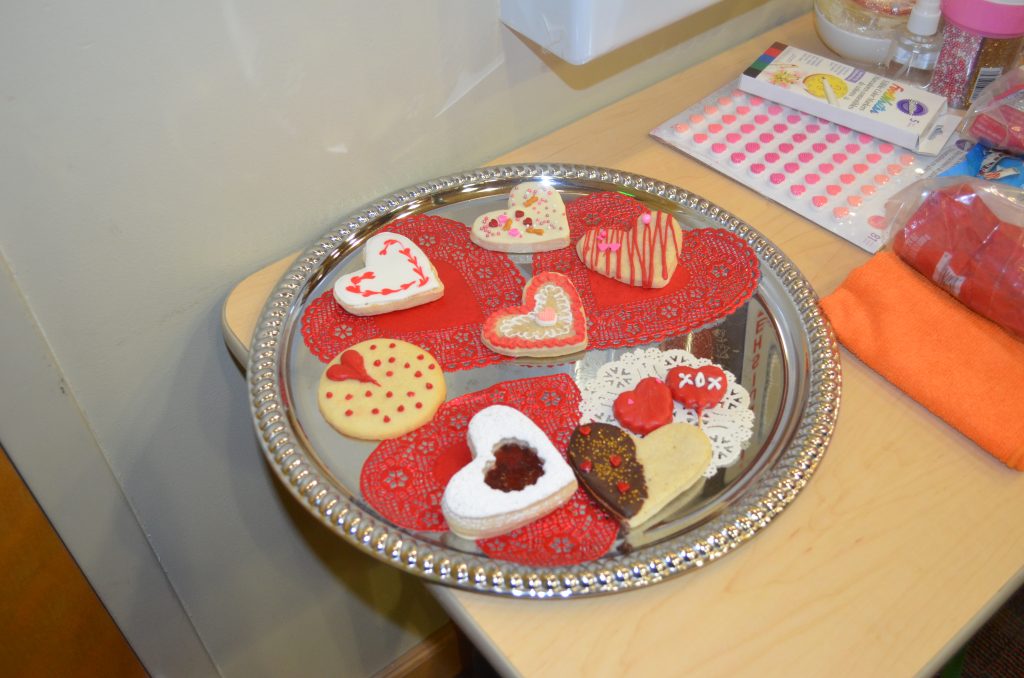 PHOTOS: Local group Latinos en Grand County decorate cookies for ‘San ...