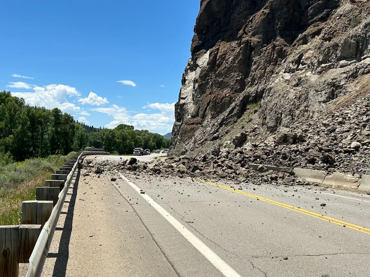 Update: U.S. Highway 40 open following rock slide near Windy Gap ...
