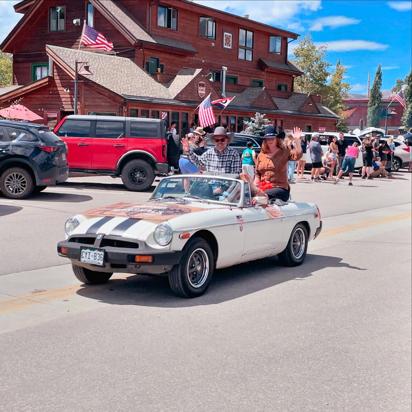 PHOTOS: Grand Lake Buffalo Days parade | SkyHiNews.com