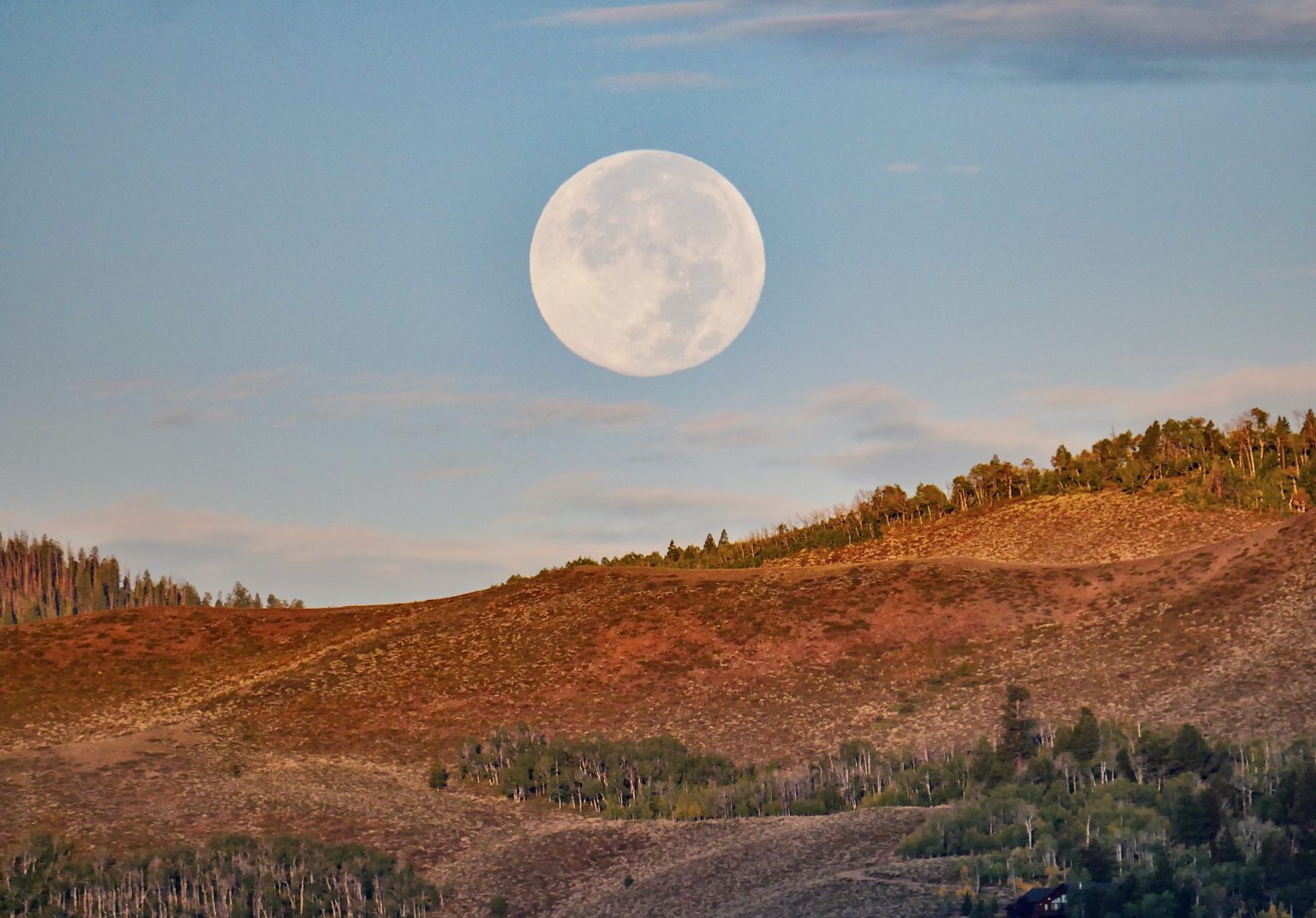 Reader photos: Full moon sets over fall colors in Granby | SkyHiNews.com