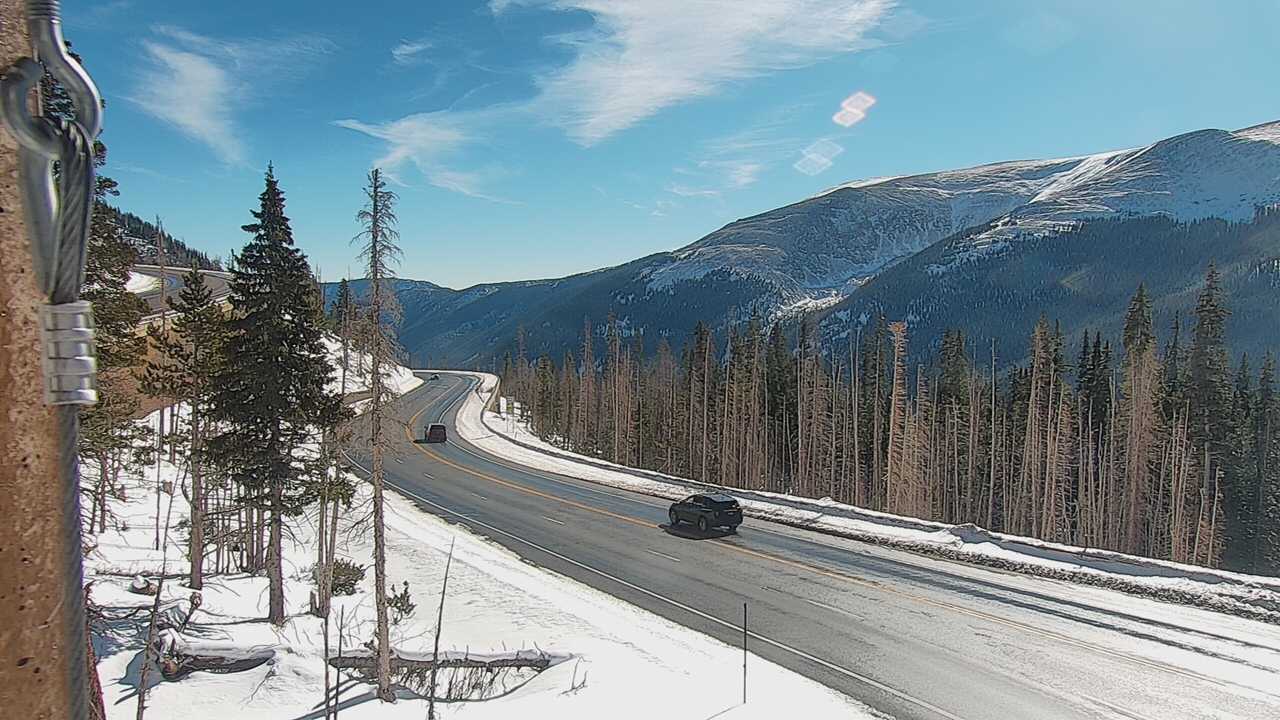 UPDATE: Westbound lane on U.S. Highway 40 reopens after crash ...