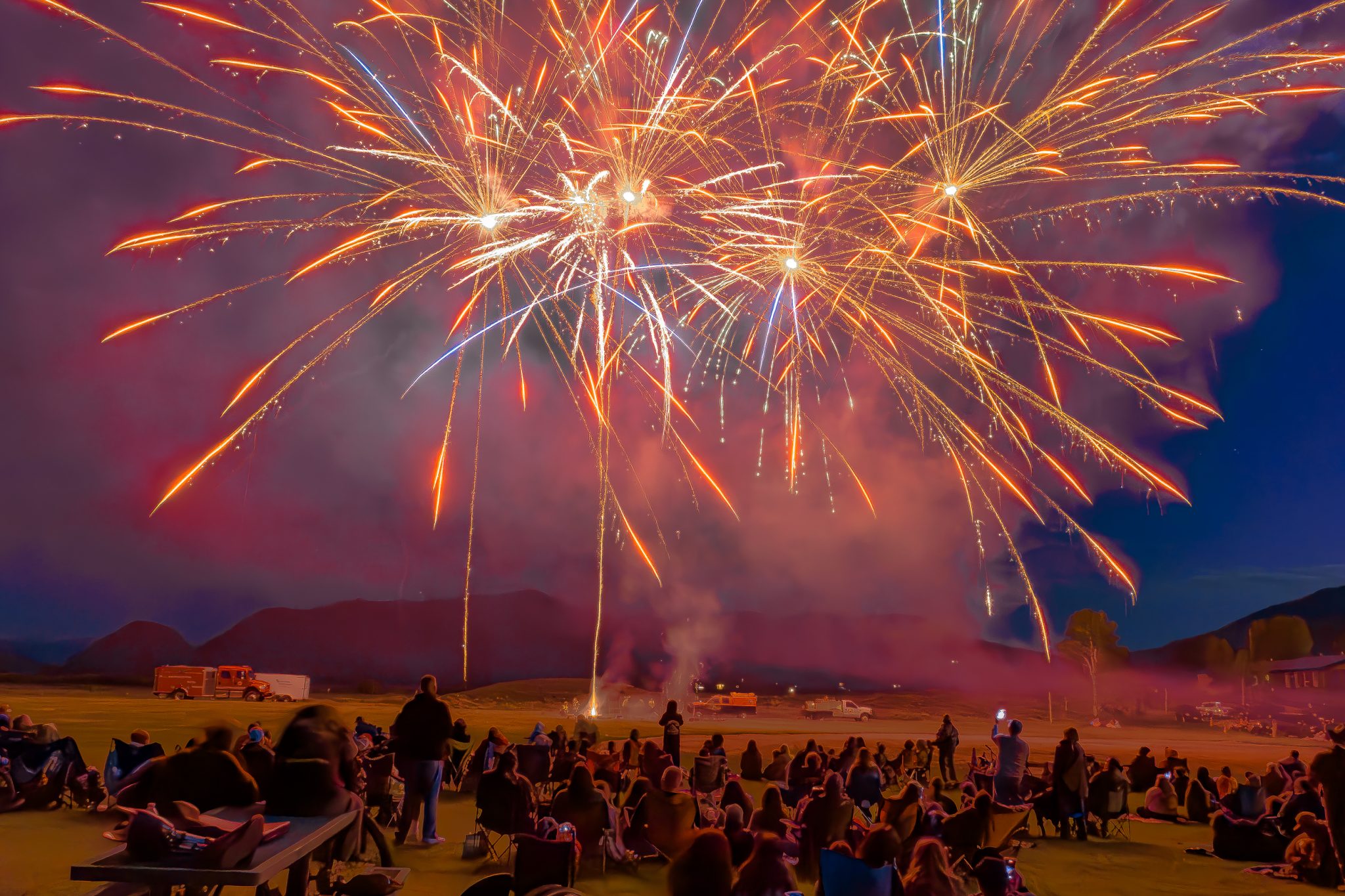 PHOTOS: Fireworks at Hot Sulphur Days | SkyHiNews.com