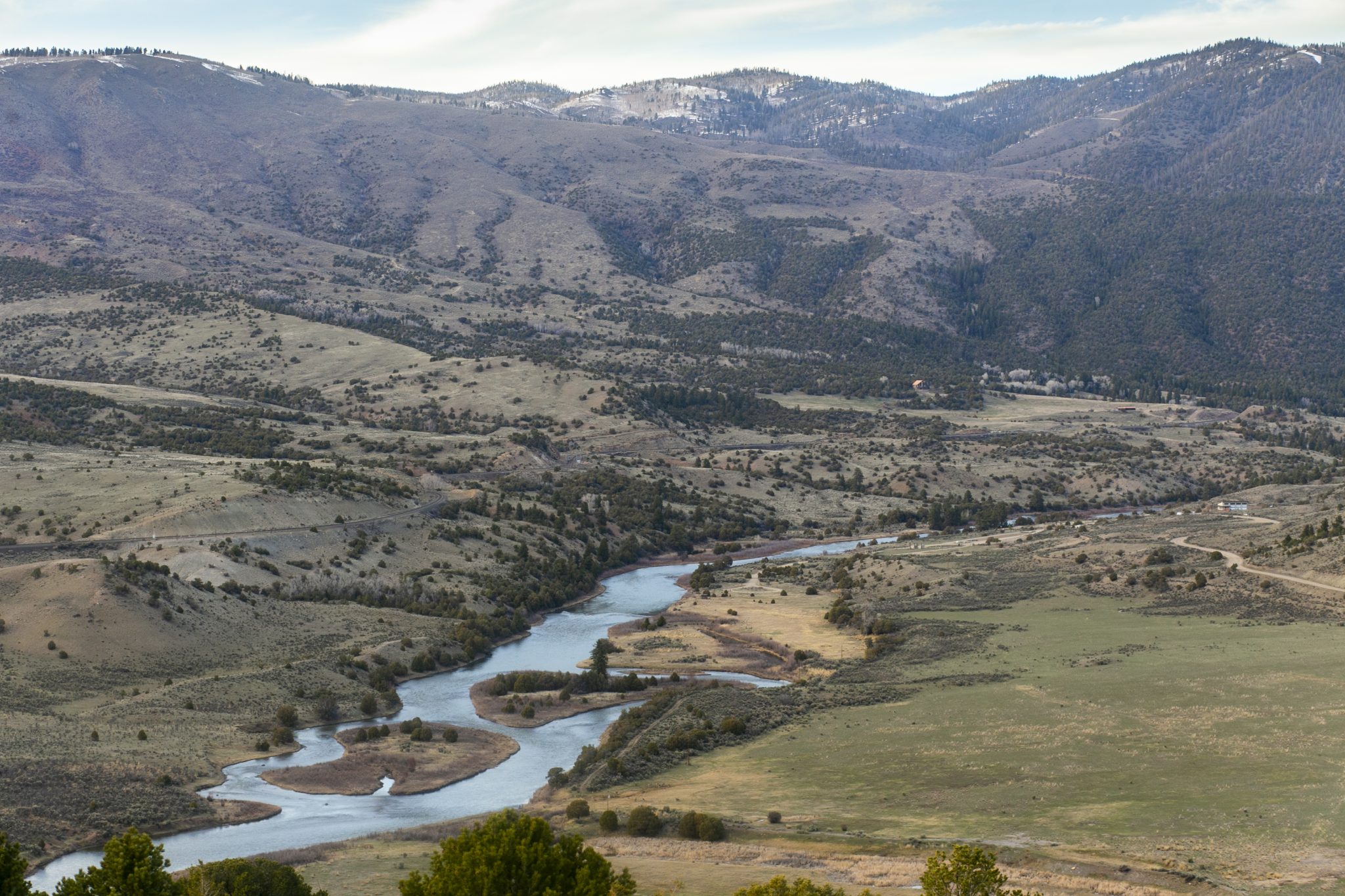 Big Pivots: Dim view of Colorado River too optimistic? | SkyHiNews.com