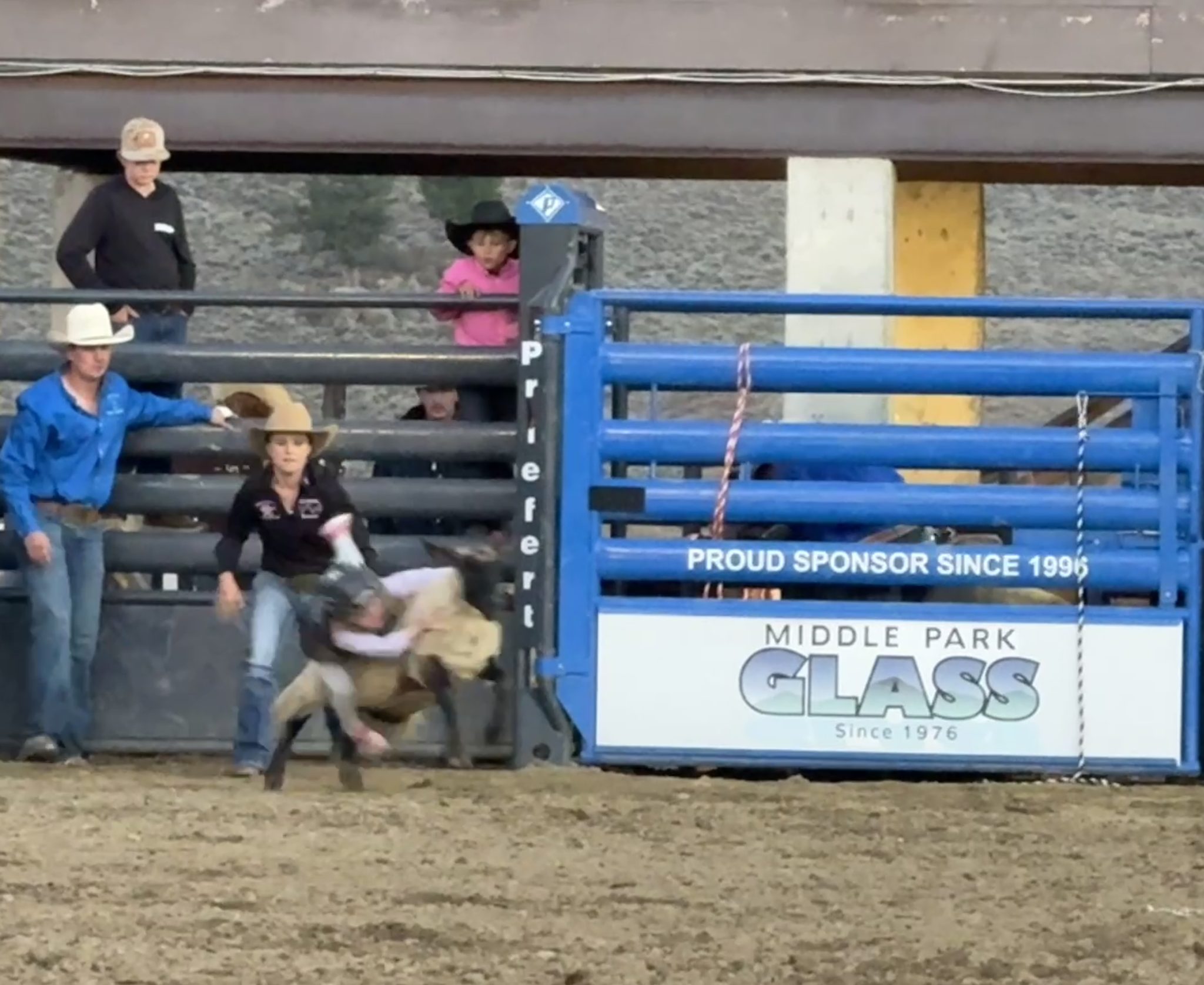 PHOTOS: A mutton bustin’ wipeout at Rodeo in the Rockies | SkyHiNews.com