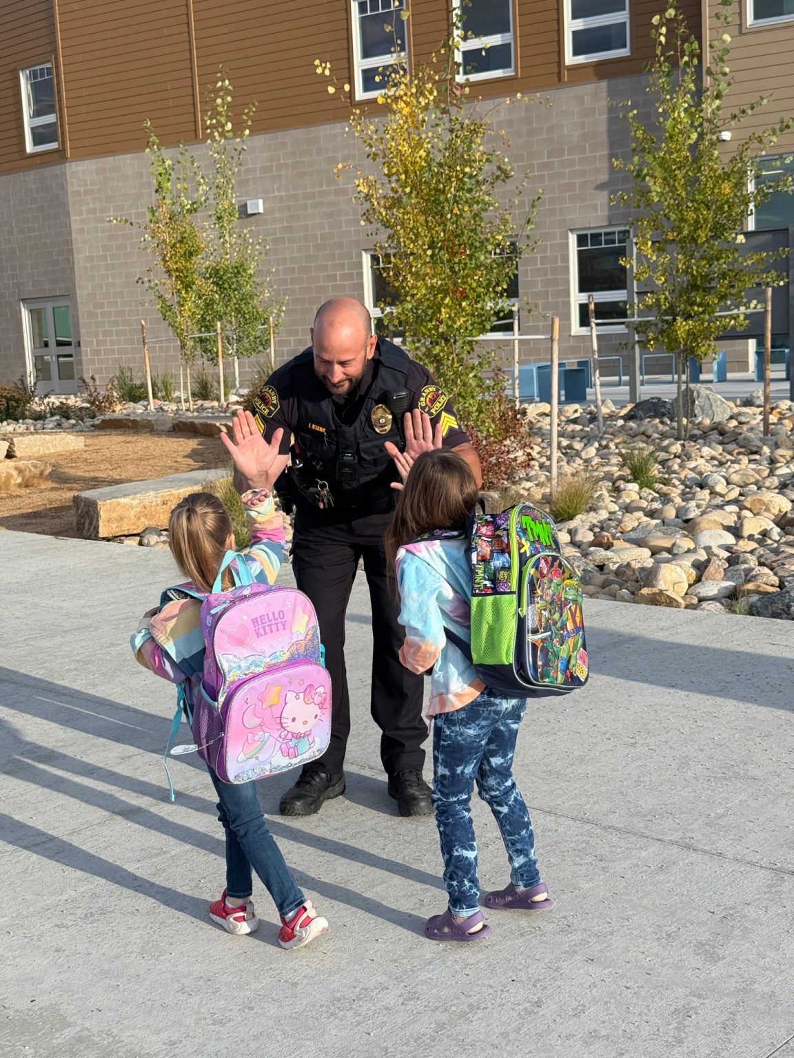 Granby Police Department kicks off first-ever ‘High 5’s’ at Granby ...