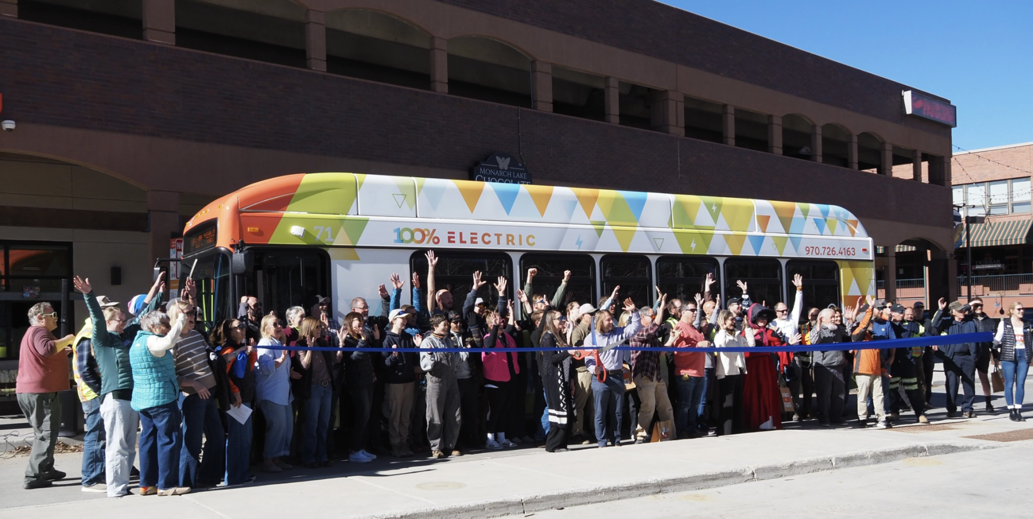 Lift winter routes return with new electric bus | SkyHiNews.com