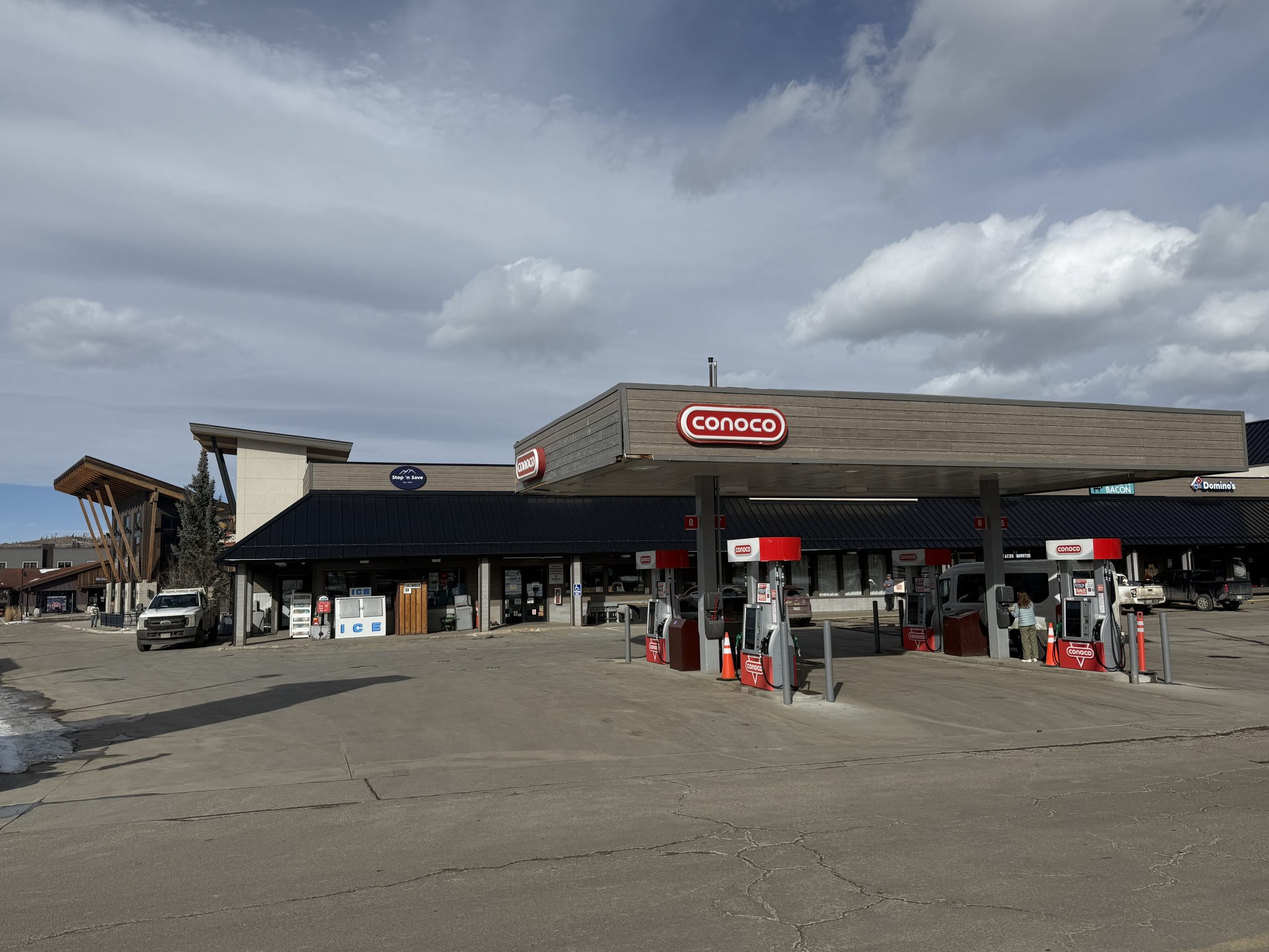 Four charged after armed confrontation outside Winter Park convenience ...