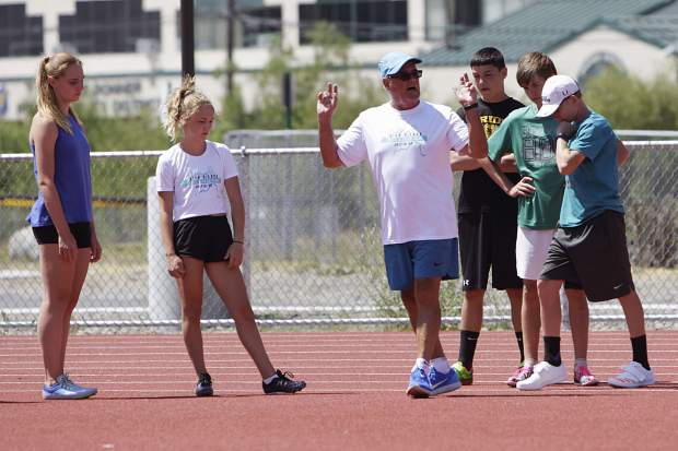 Legendary Coach Harry Marra leads Truckee track camp | SierraSun.com