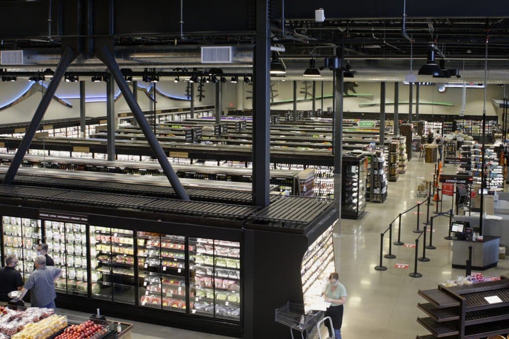 Open markets: Grocery Outlet, Raley’s O-N-E Market open doors to ...