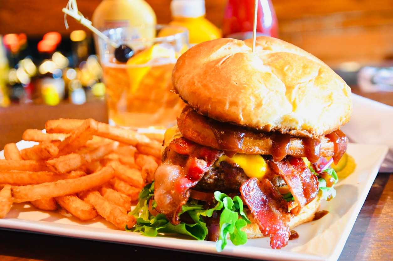 EAT This Week: Bar of America’s Firecracker BBQ Burger | SierraSun.com