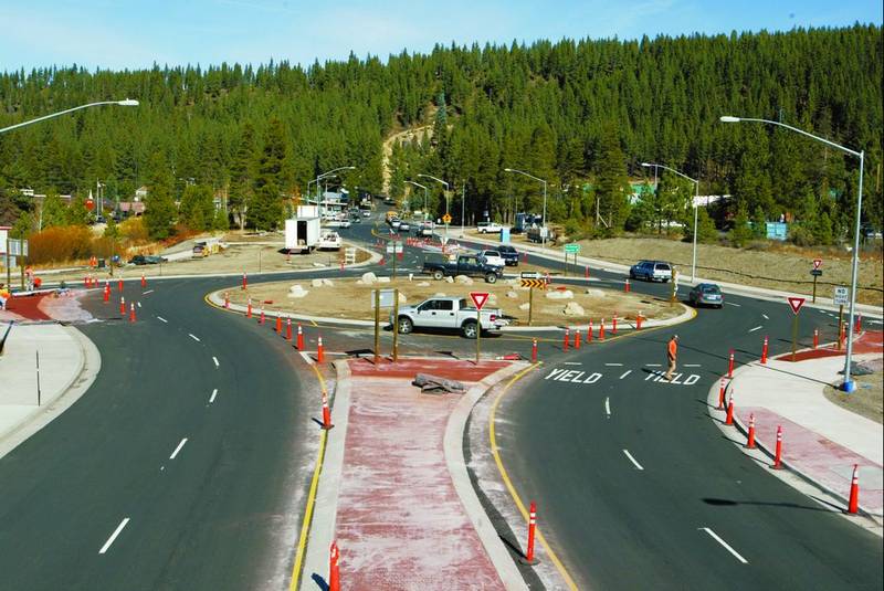 Snow and traffic will test Truckee roundabouts | TahoeDailyTribune.com