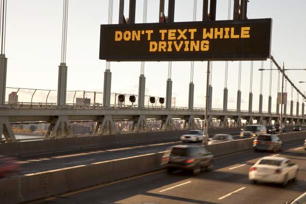 Police cracking down on “cell-phone zombie” drivers | TahoeDailyTribune.com