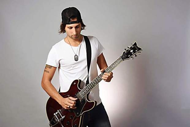 Mark Mackay to bring country, rock and blues to Lake Tahoe ...