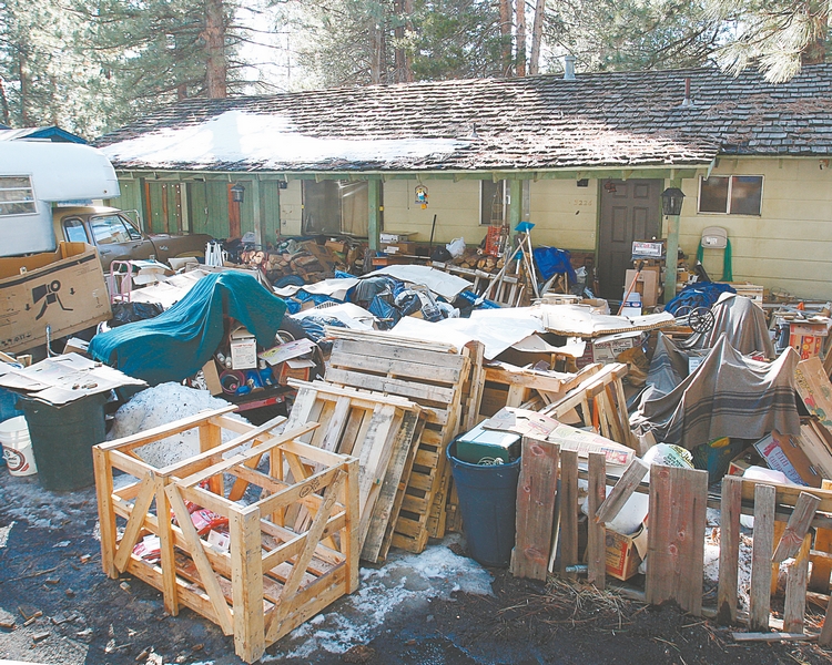 Resident’s junk frustrates neighbors | TahoeDailyTribune.com