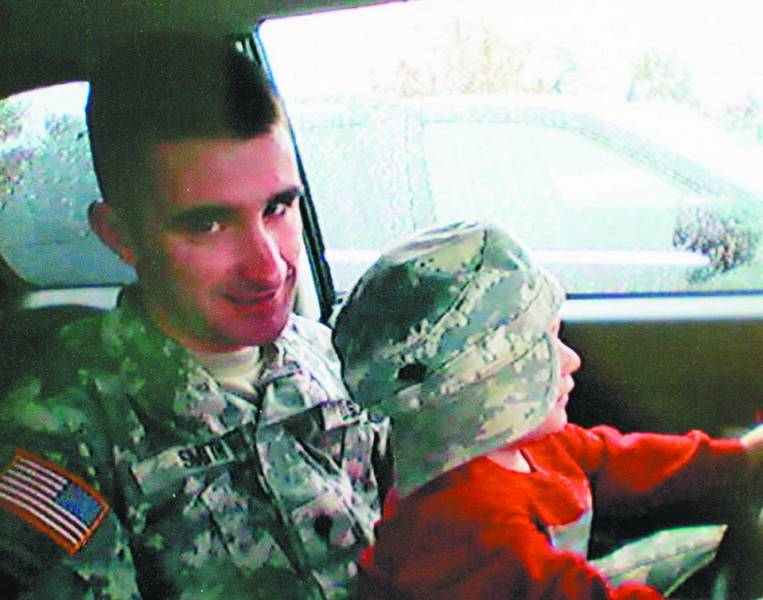 Don red shirts for Sgt. Timothy Smith | TahoeDailyTribune.com