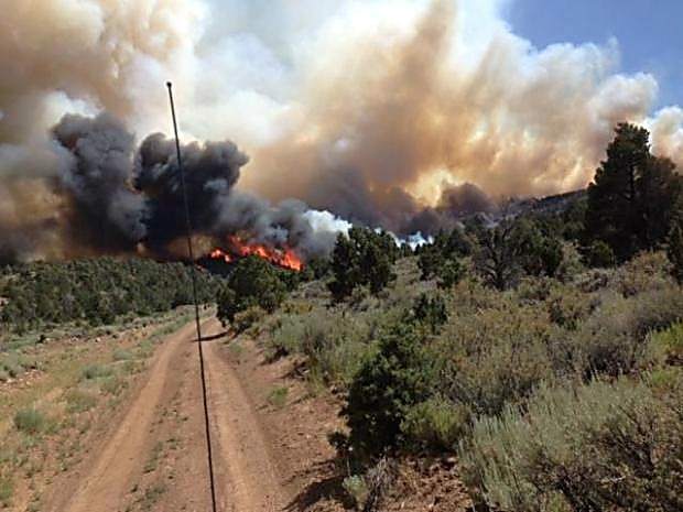 Monday update: Bison fire at 12,500 acres, as it burns into Smith ...