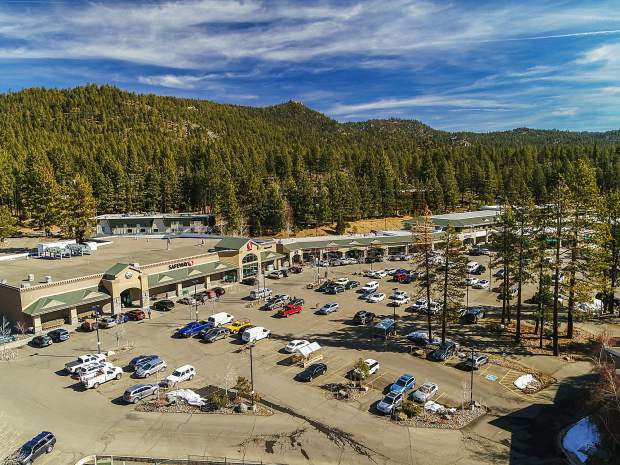 New owners purchase Round Hill Shopping Center at Lake Tahoe (updated ...