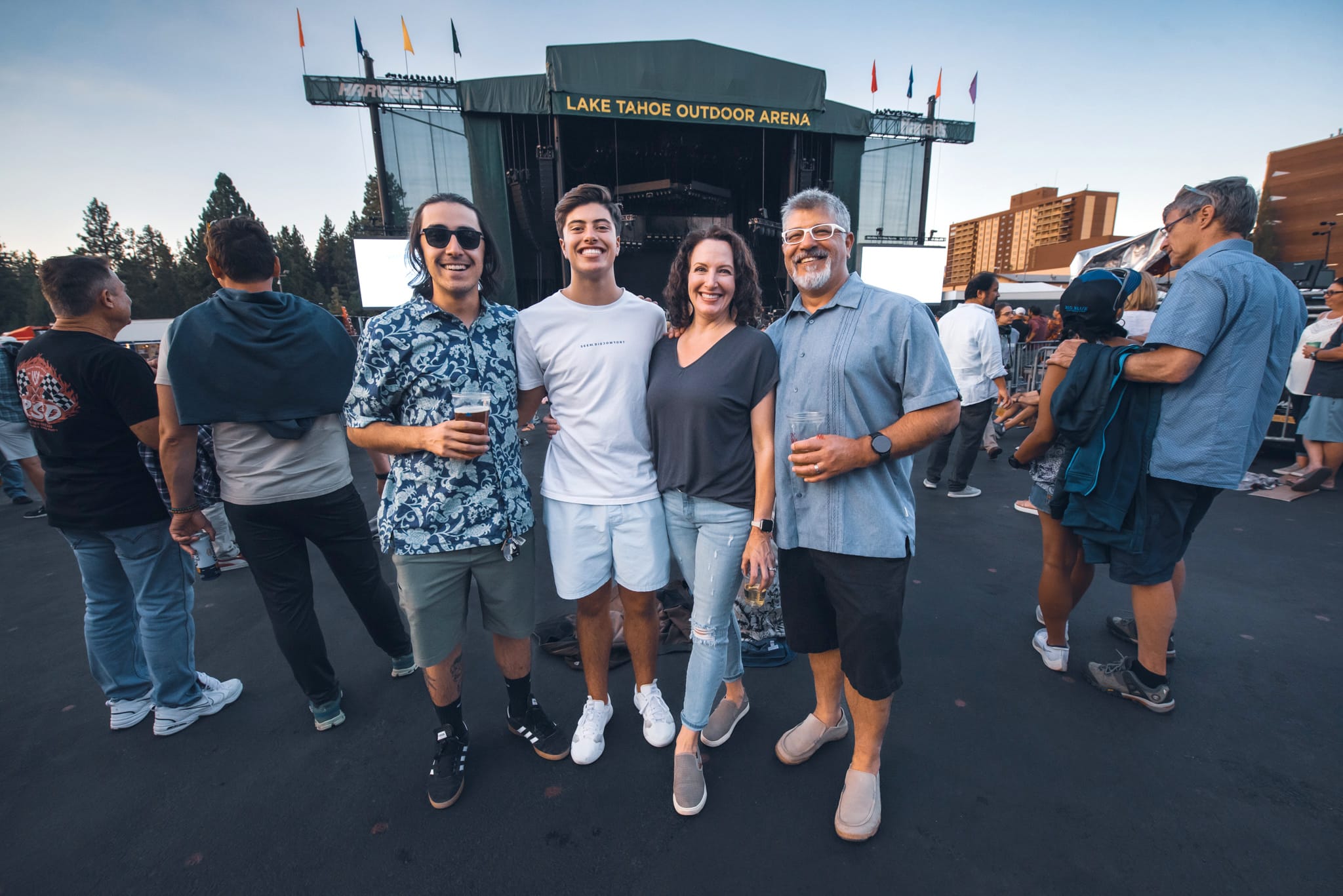 Dave Matthews rocks enthusiastic crowd at Lake Tahoe (Gallery ...