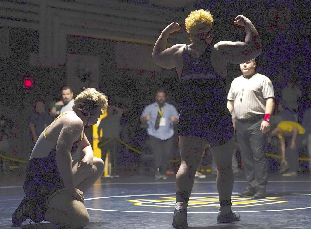 South Tahoe’s Chavarin claims state wrestling title | TahoeDailyTribune.com