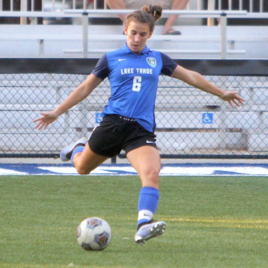LTCC soccer teams reach playoffs; Women win 4th consecutive league crown | TahoeDailyTribune.com