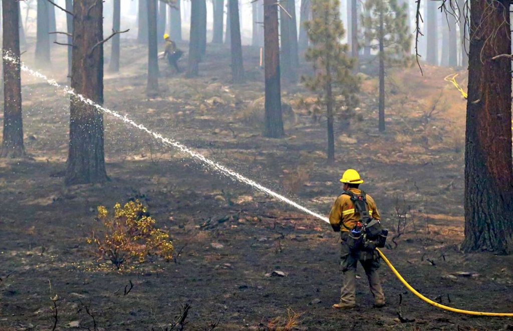 Tamarack Fire estimated at more than 23,000 acres, no containment ...
