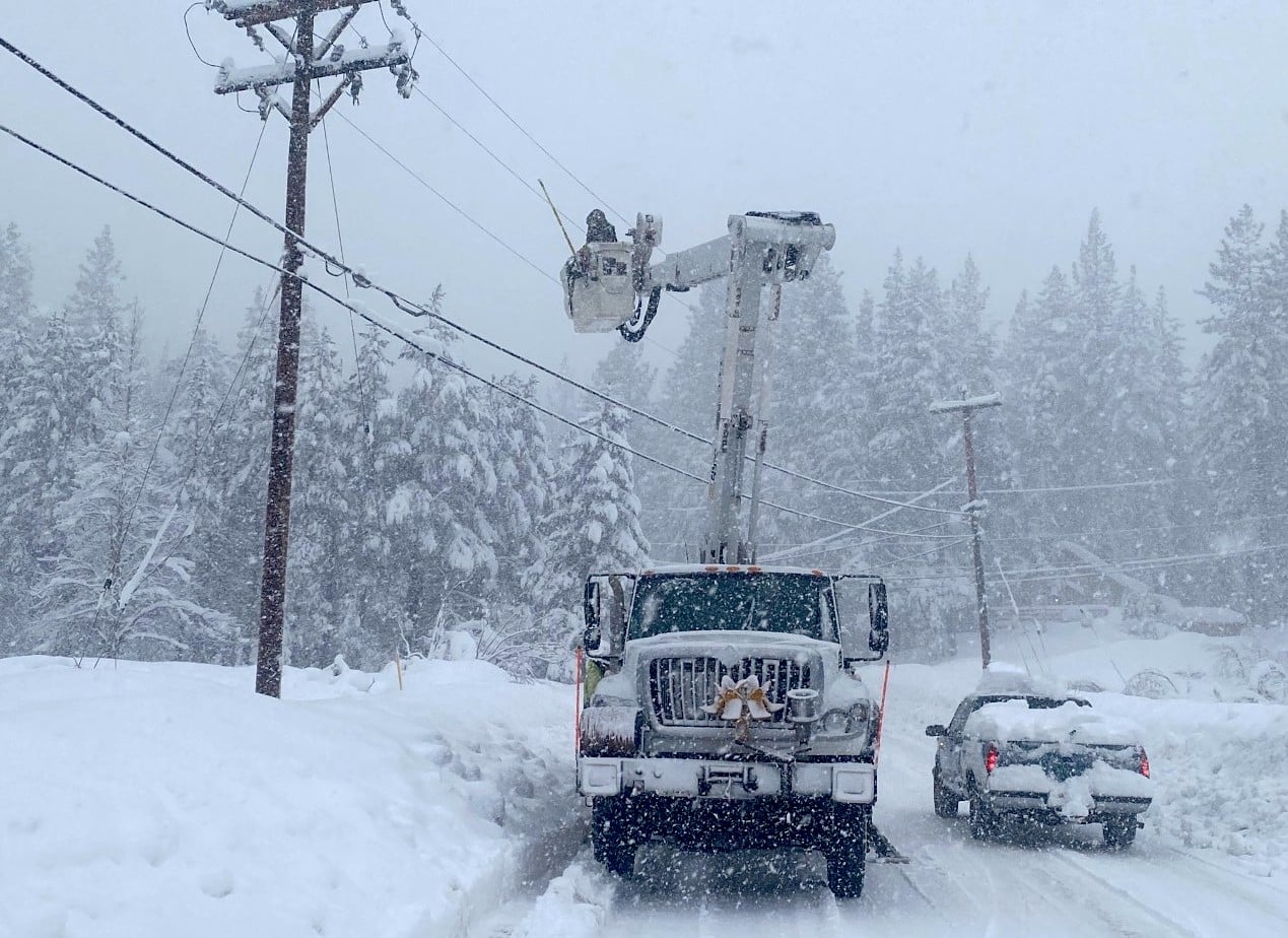 Winter storms to drop several feet of snow at Lake Tahoe into next week ...
