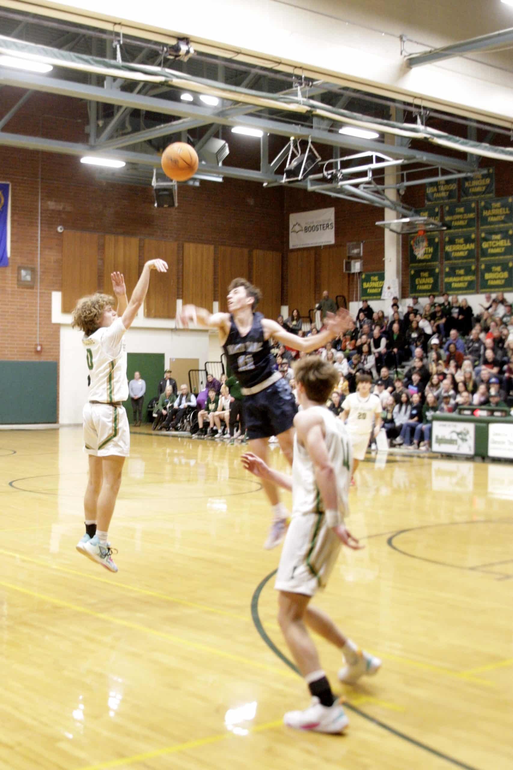 Highlanders win thriller to advance to league title game ...